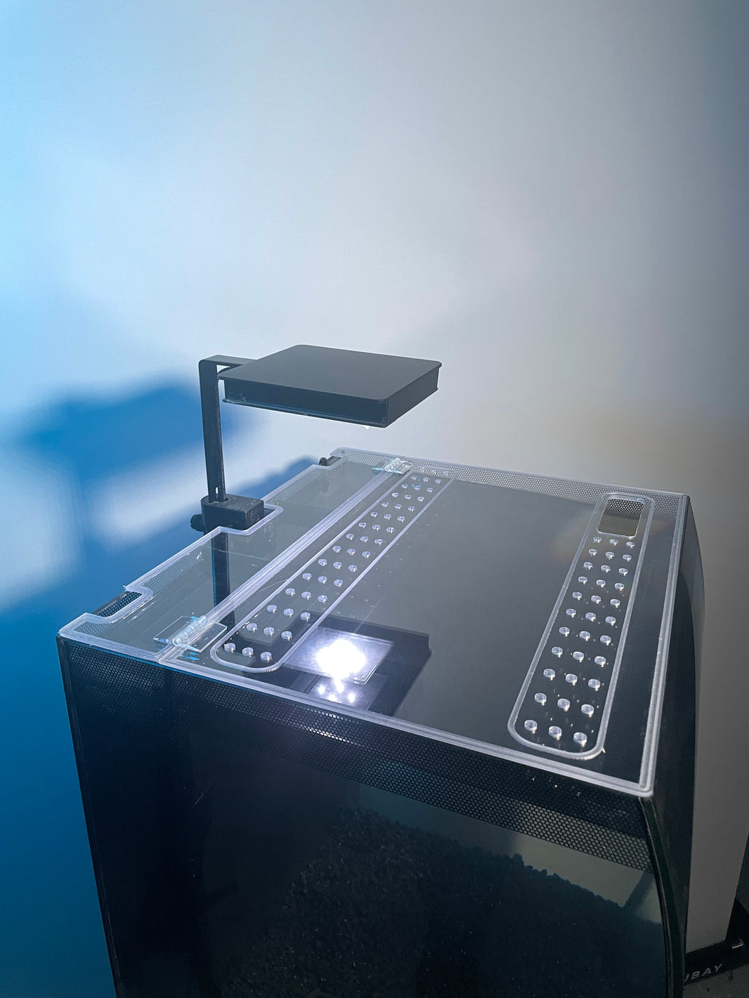 Best Aquarium Lids, Crystal Clear and Durable – Walter Lids